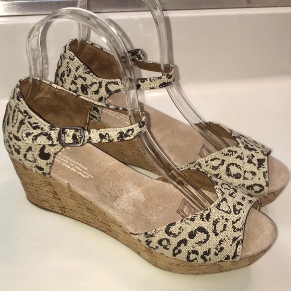 Toms | Shoes | Toms Womens Cheetah Print Canvas Platform Cork Wedge ...